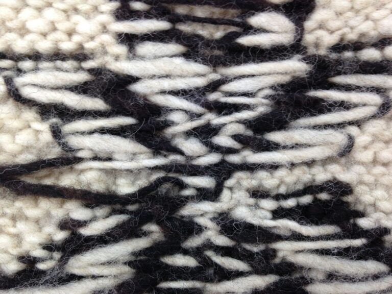 Exploring Jacquard Knitting Techniques - KNIT MAGAZINE | MARUYASU ...